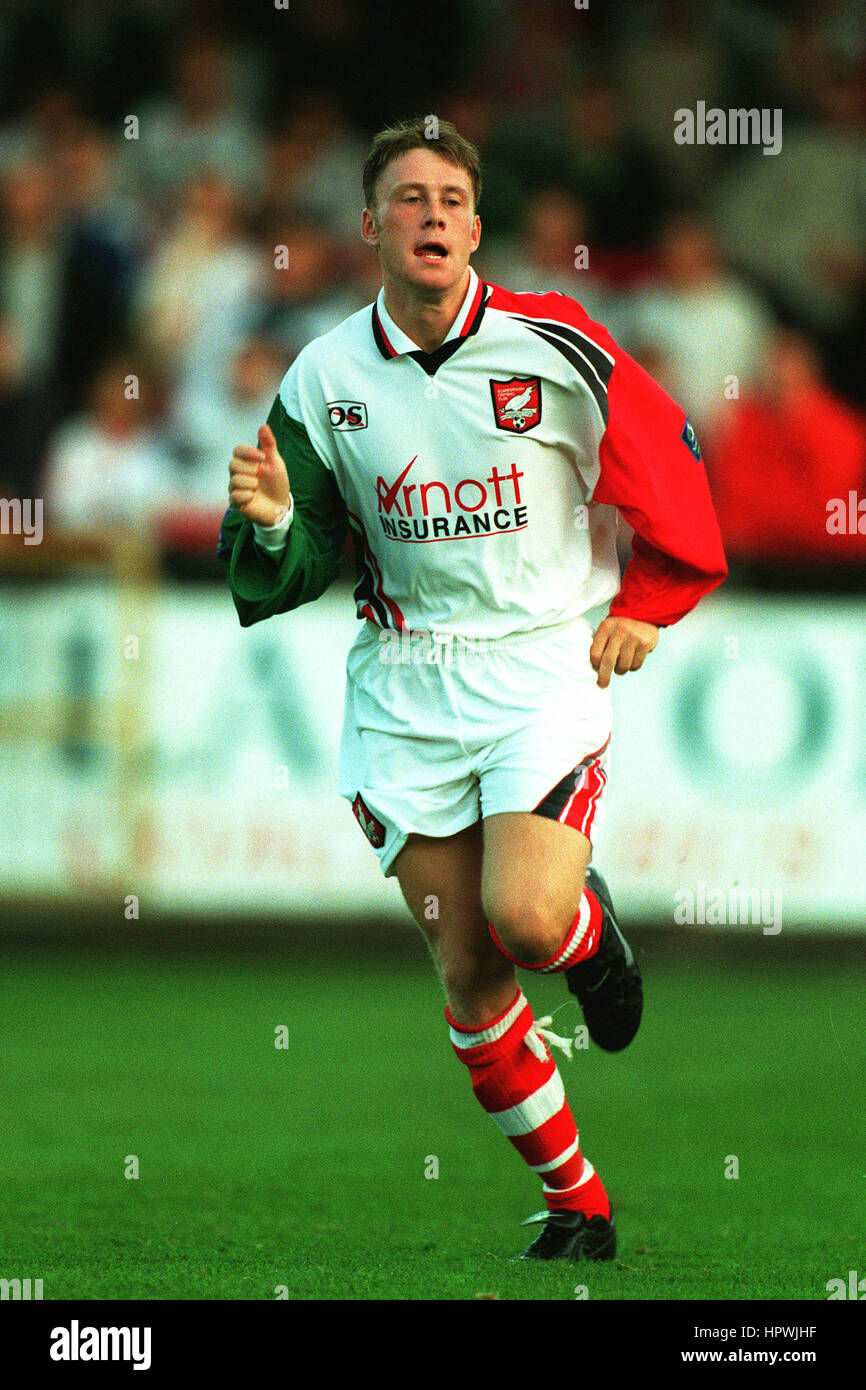 IAN MILBOURNE SCARBOROUGH FC 13 August 1998 Stock Photo - Alamy