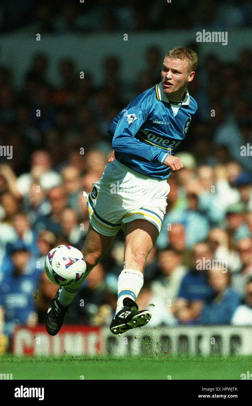 Everton fc 1998 hi-res stock photography and images - Alamy