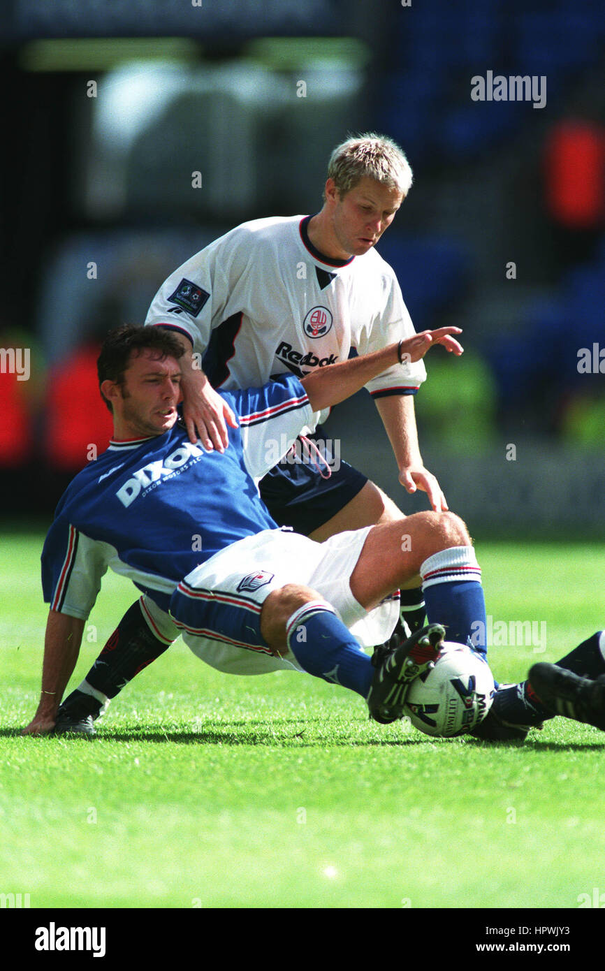 ANDY TODD & LEE ASHCROFT BOLTON WANDERERS V GRIMSBY 17 August 1998 ...