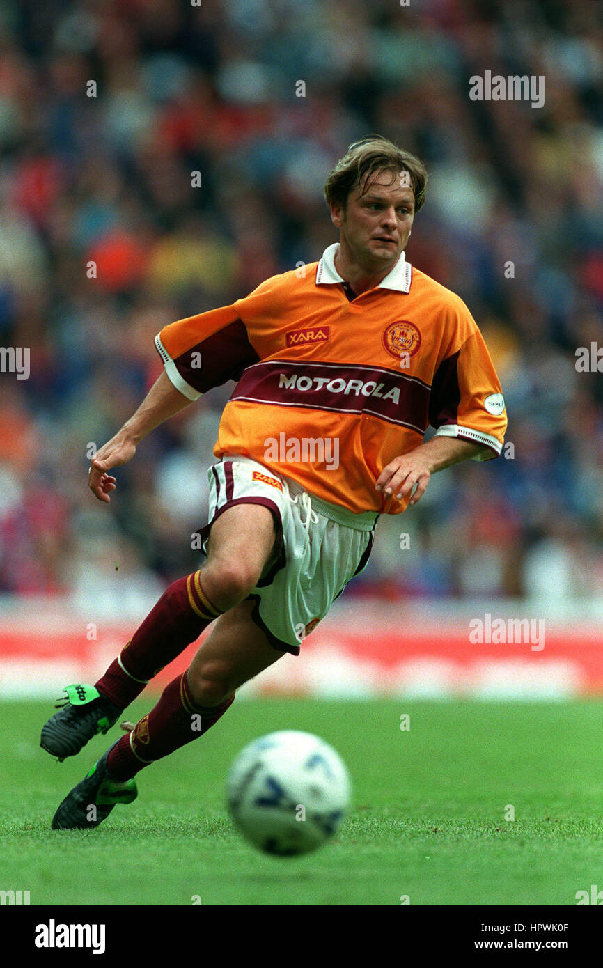 ROBERT MATTHAEI MOTHERWELL FC 17 August 1998 Stock Photo - Alamy