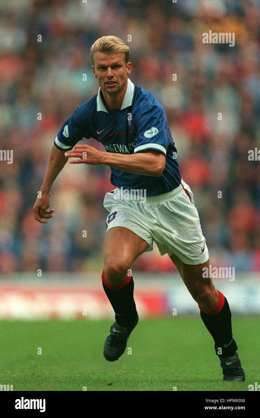 ARTHUR NUMAN GLASGOW RANGERS FC 17 August 1998 Stock Photo - Alamy