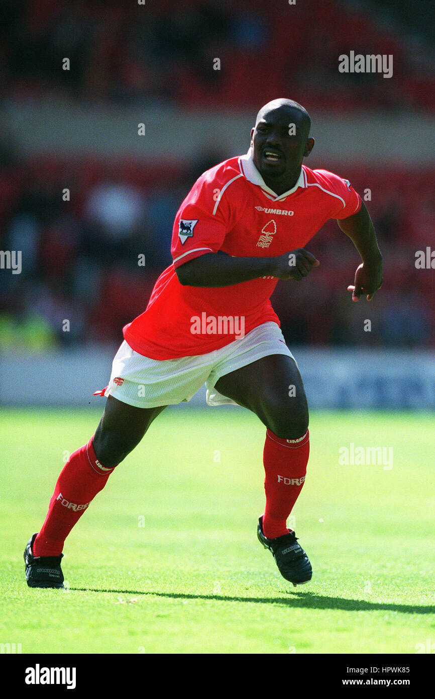JEAN-CLAUDE DARCHEVILLE NOTTINGHAM FOREST FC 22 August 1998 Stock Photo ...
