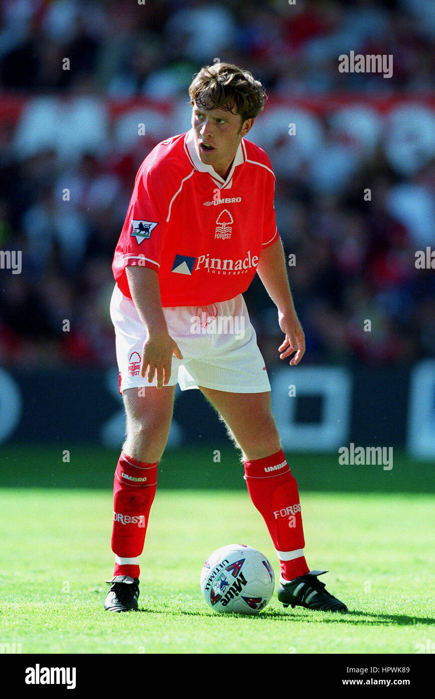 ALAN ROGERS NOTTINGHAM FOREST FC 22 August 1998 Stock Photo - Alamy