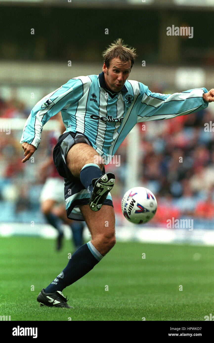 Paul merson 1998 hi-res stock photography and images - Alamy