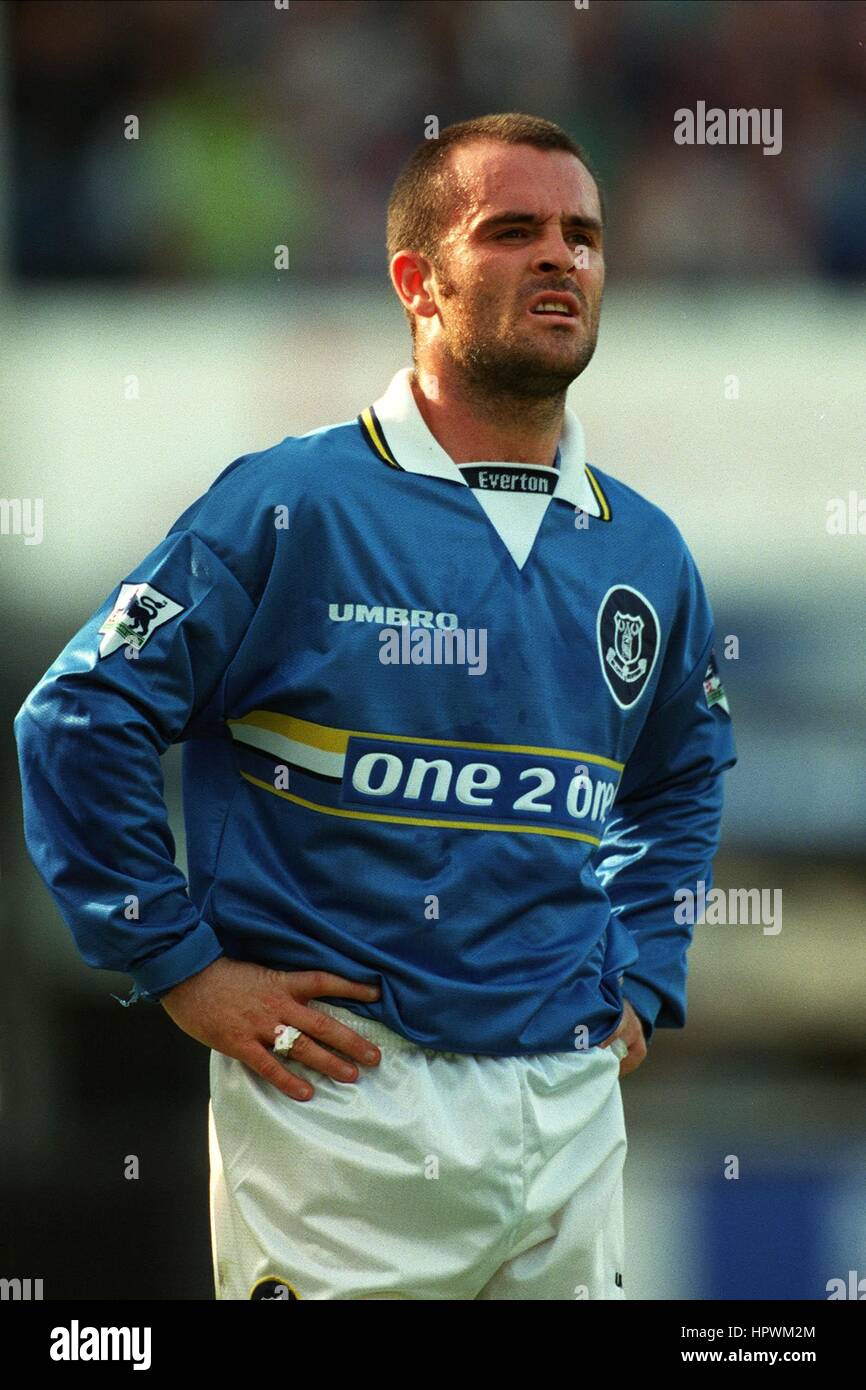 JOHN SPENCER EVERTON FC 01 September 1998 Stock Photo - Alamy