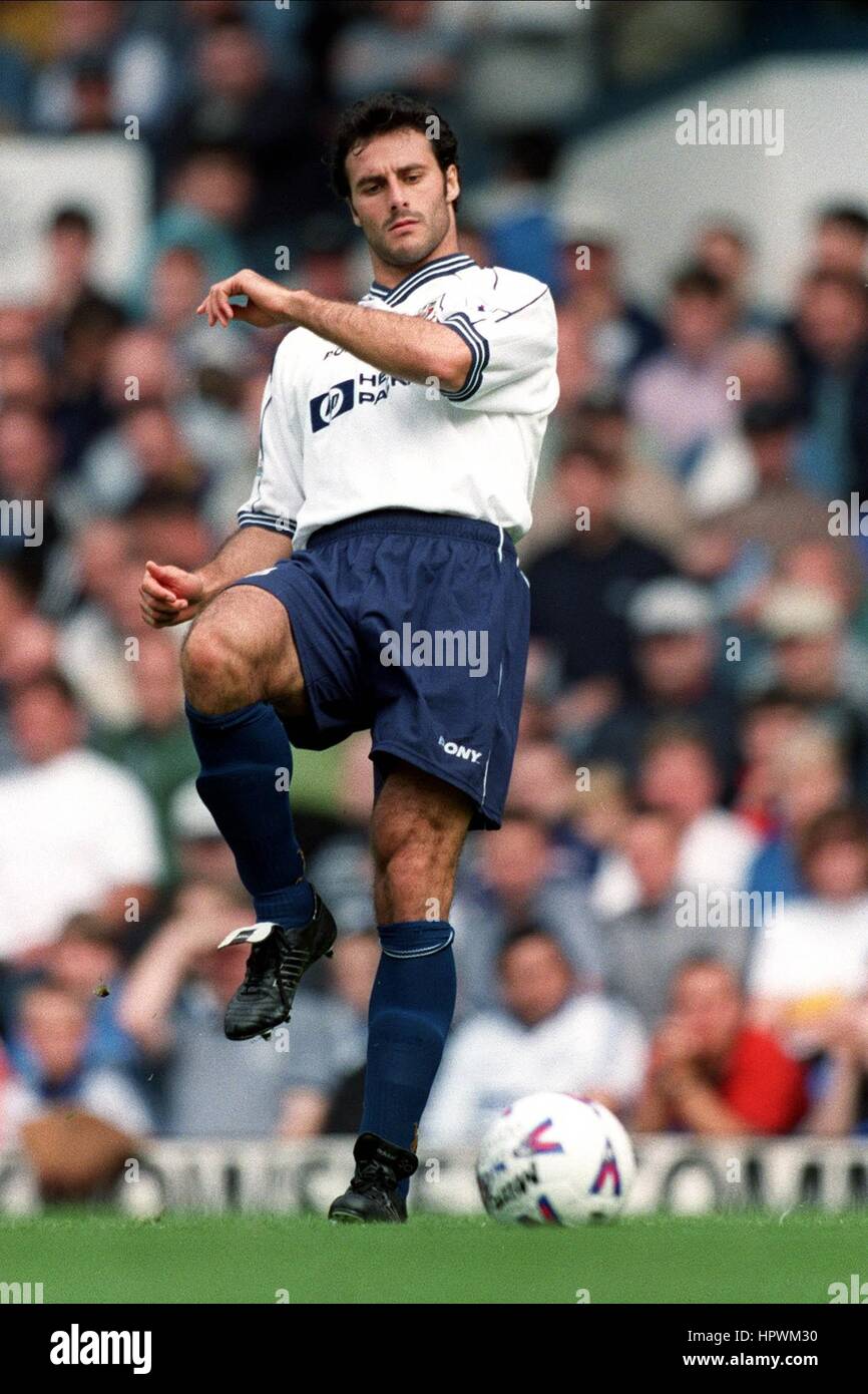 RAMON VEGA TOTTENHAM HOTSPUR FC 01 September 1998 Stock Photo - Alamy