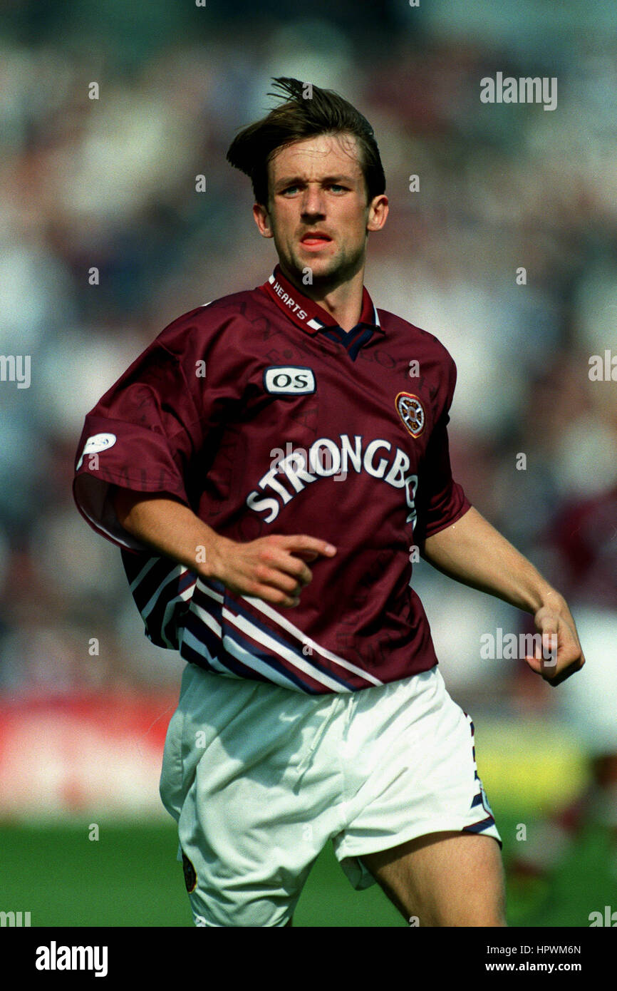 NEIL MCCANN HEART OF MIDLOTHIAN FC 01 September 1998 Stock Photo - Alamy