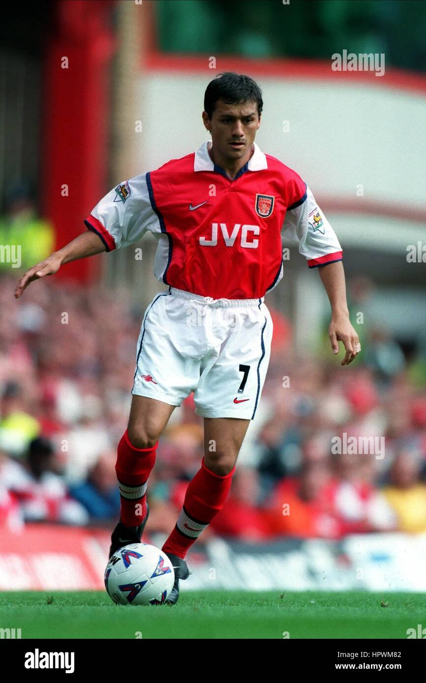 Nelson vivas hi-res stock photography and images - Alamy