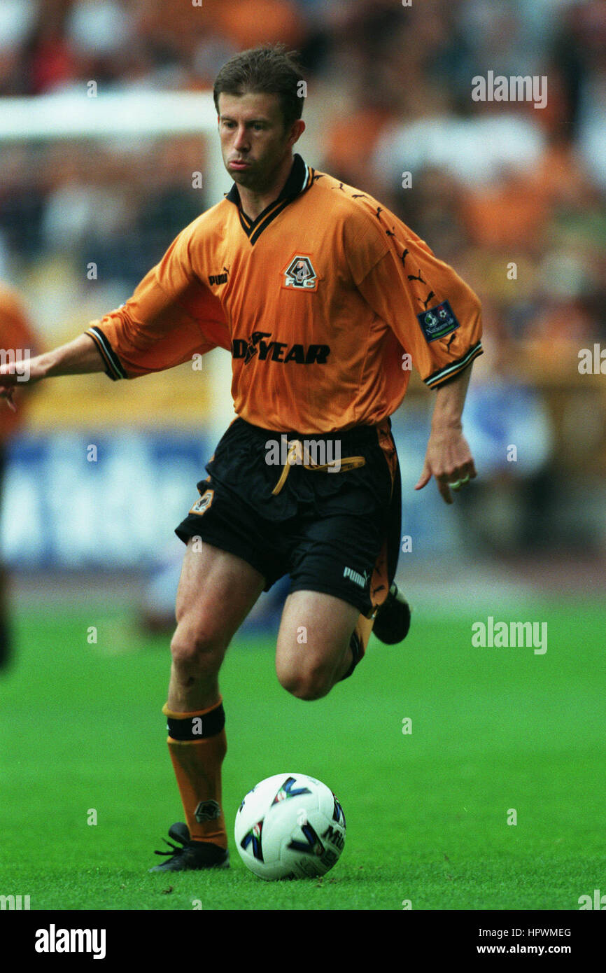 STEVE FROGGATT WOLVERHAMPTON WANDERERS FC 01 September 1998 Stock Photo ...