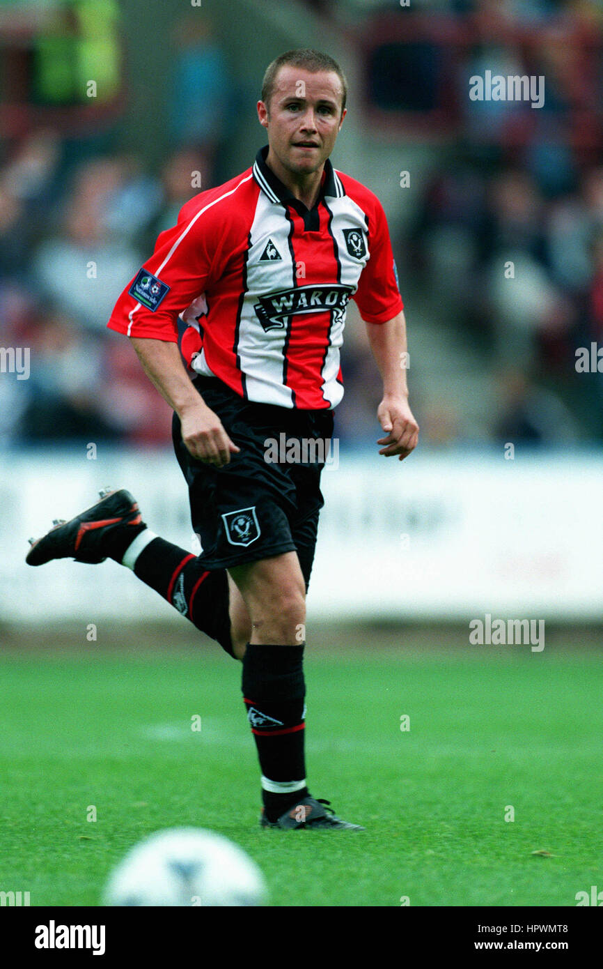 PAUL DEVLIN SHEFFIELD UNITED FC 05 September 1998 Stock Photo - Alamy