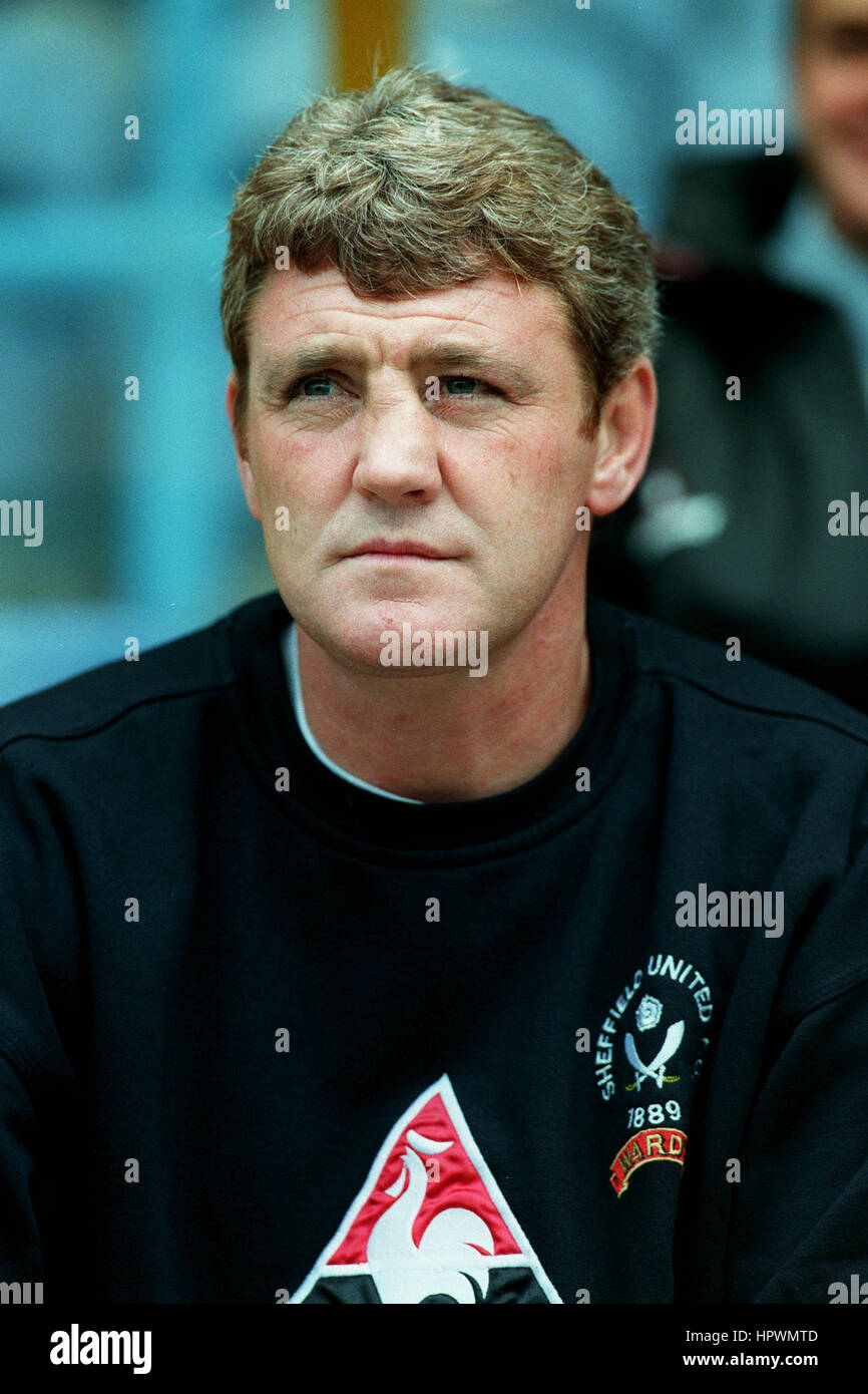 Sheffield united fc manager hi-res stock photography and images - Alamy