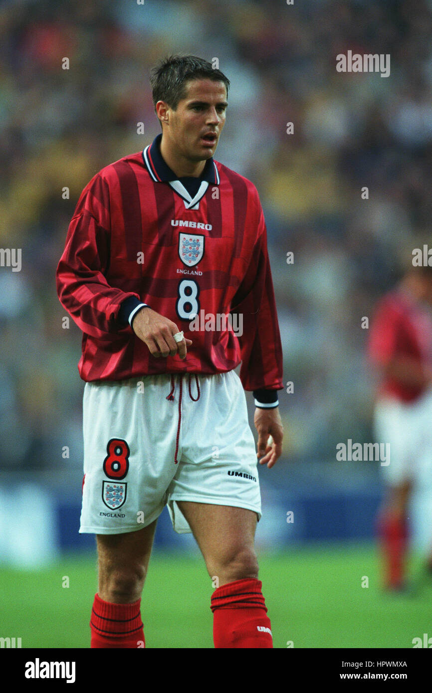JAMIE REDKNAPP ENGLAND & LIVERPOOL FC 07 September 1998 Stock Photo - Alamy