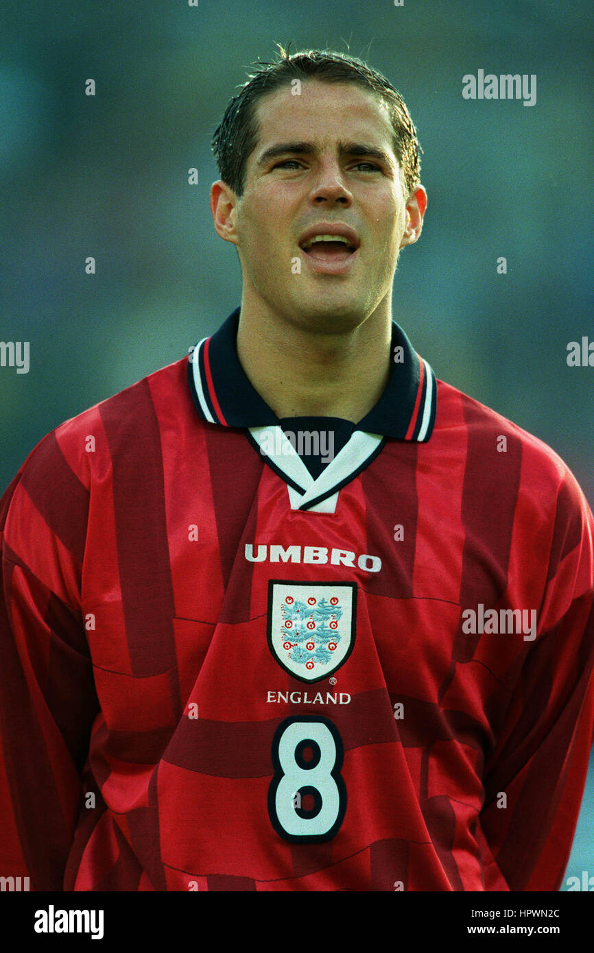 JAMIE REDKNAPP ENGLAND & LIVERPOOL FC 08 September 1998 Stock Photo - Alamy