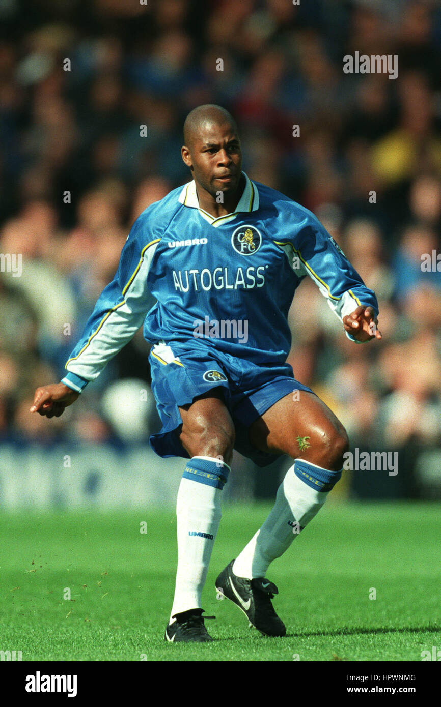 MICHAEL DUBERRY CHELSEA FC 06 September 1998 Stock Photo - Alamy