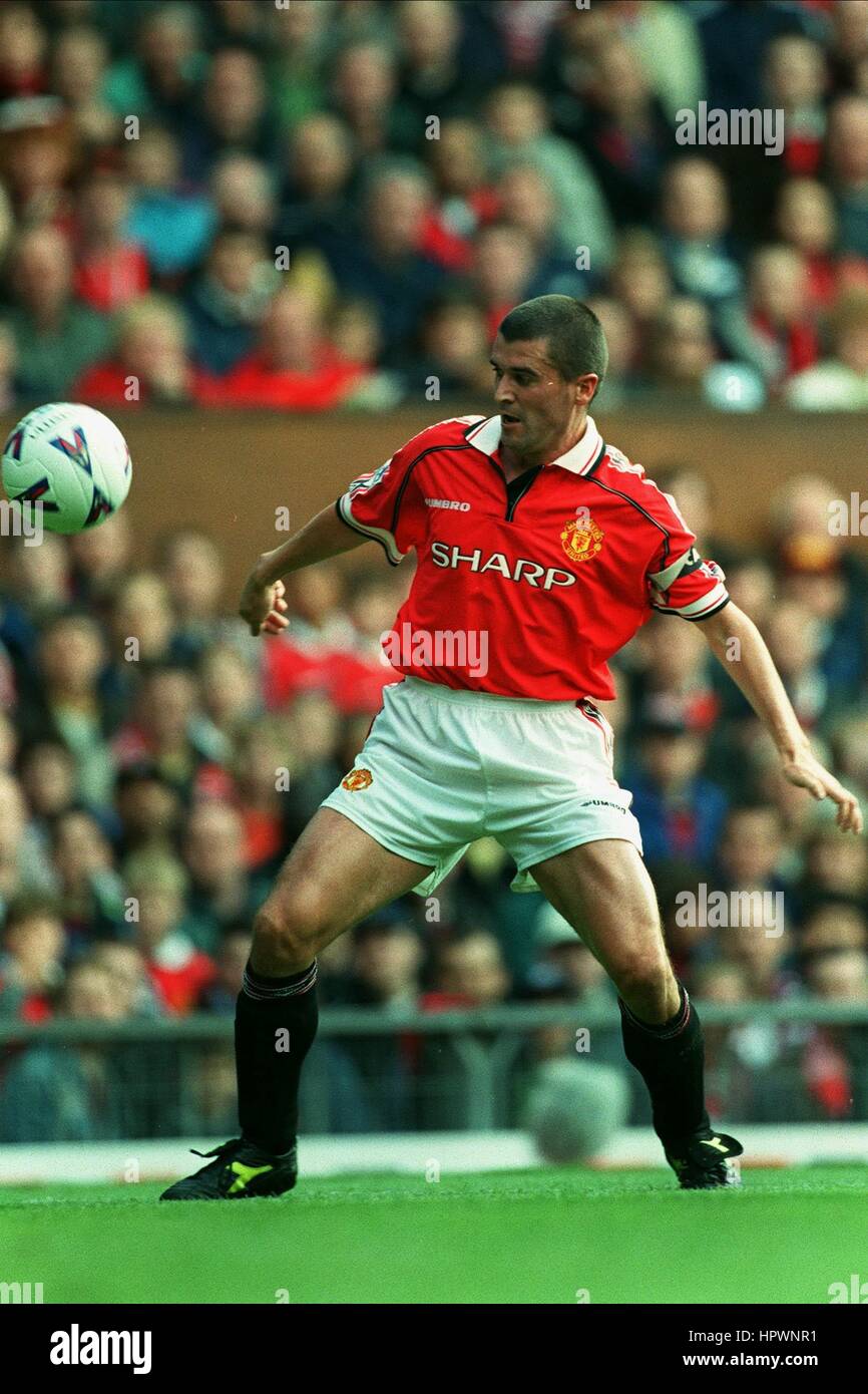 ROY KEANE MANCHESTER UNITED FC 14 September 1998 Stock Photo - Alamy
