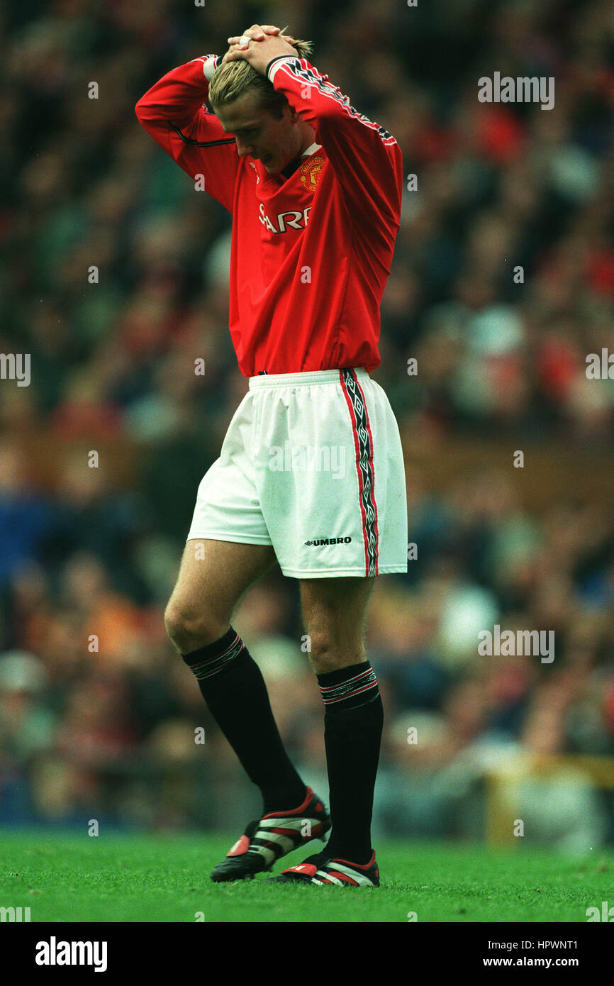 DAVID BECKHAM MANCHESTER UNITED FC 14 September 1998 Stock Photo - Alamy