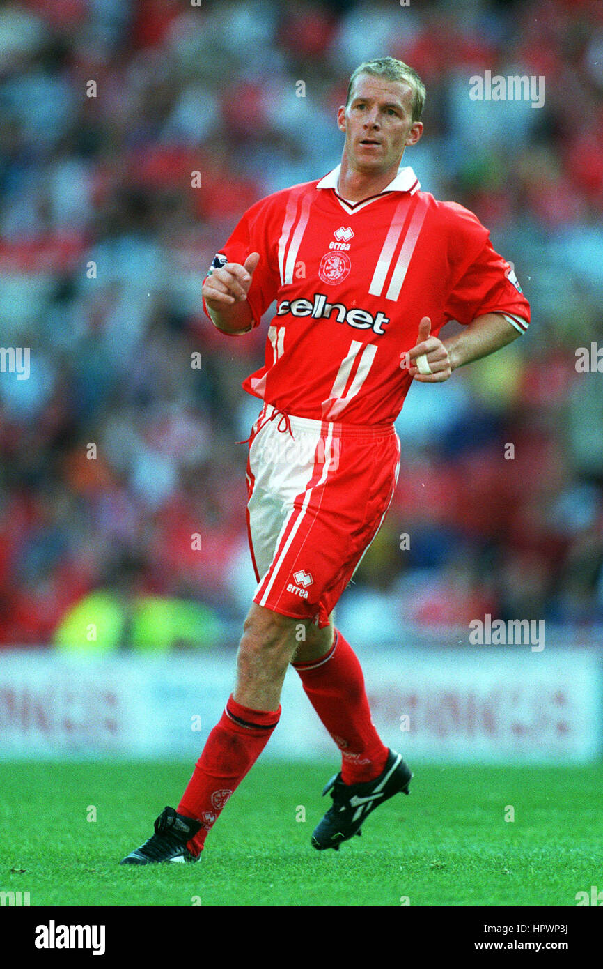 ROBBIE MUSTOE MIDDLESBROUGH FC 19 September 1998 Stock Photo - Alamy