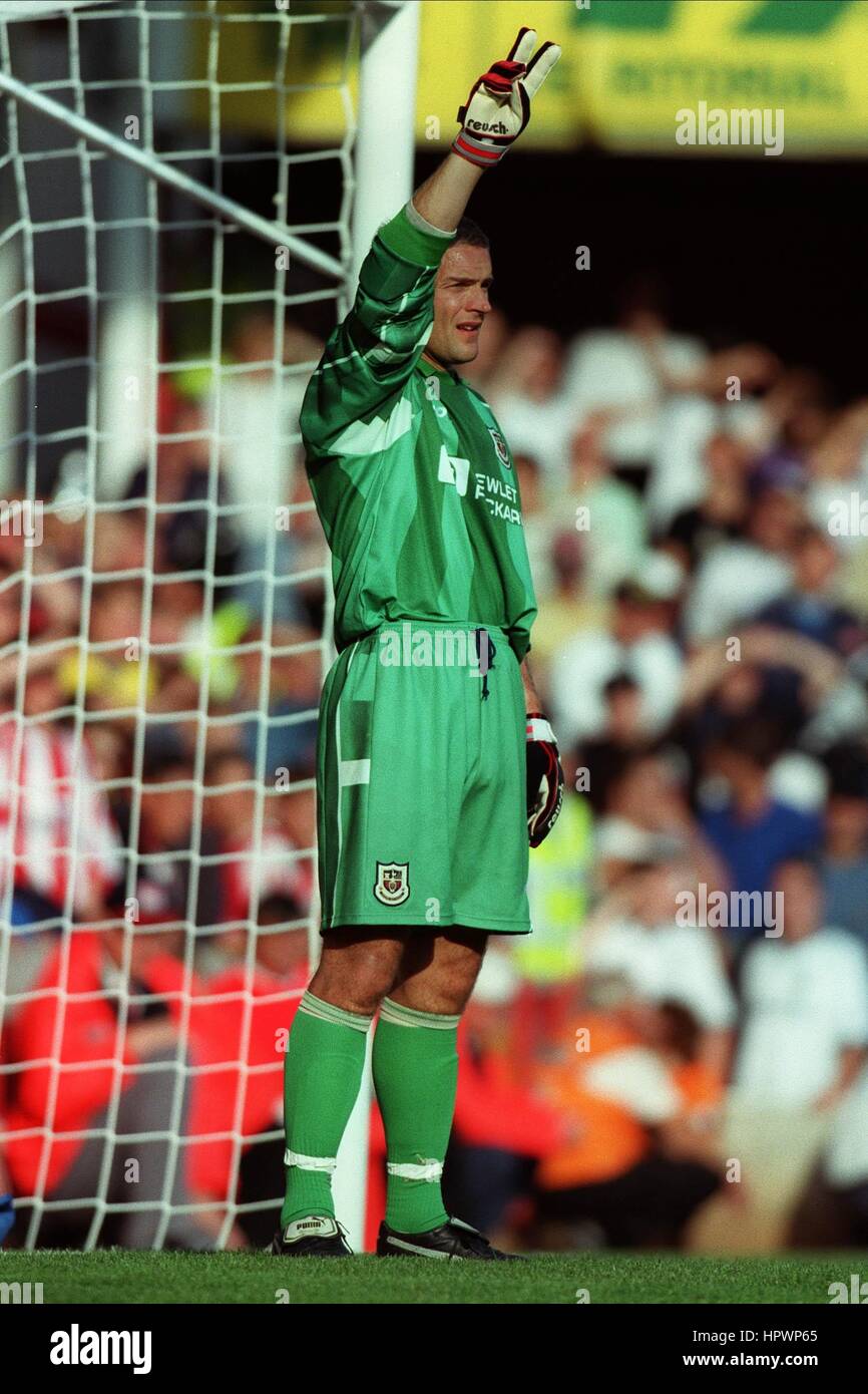 Hans segers tottenham hi-res stock photography and images - Alamy