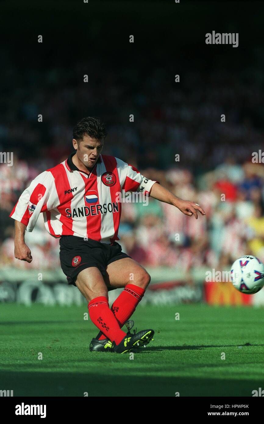 JASON DODD SOUTHAMPTON FC 20 September 1998 Stock Photo - Alamy