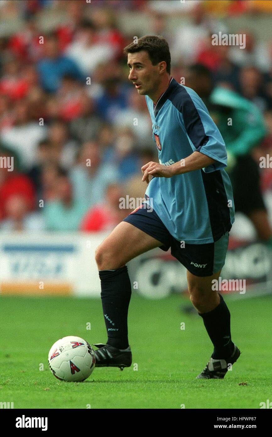 MARC KELLER NOTTINGHAM FOREST FC 19 September 1998 Stock Photo - Alamy