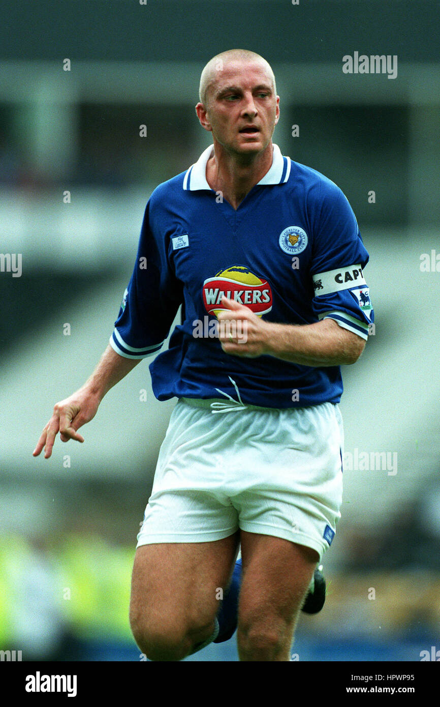 Matt elliott hi-res stock photography and images - Alamy