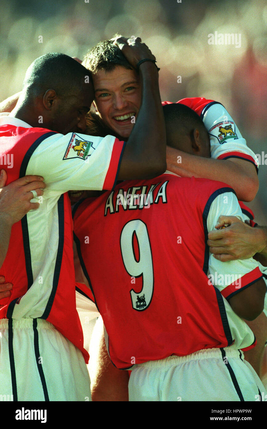 Arsenal fc 1998 hi-res stock photography and images - Alamy