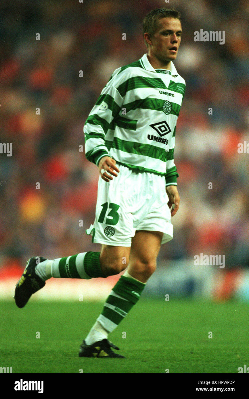 SIMON DONNELLY GLASGOW CELTIC FC 21 September 1998 Stock Photo - Alamy
