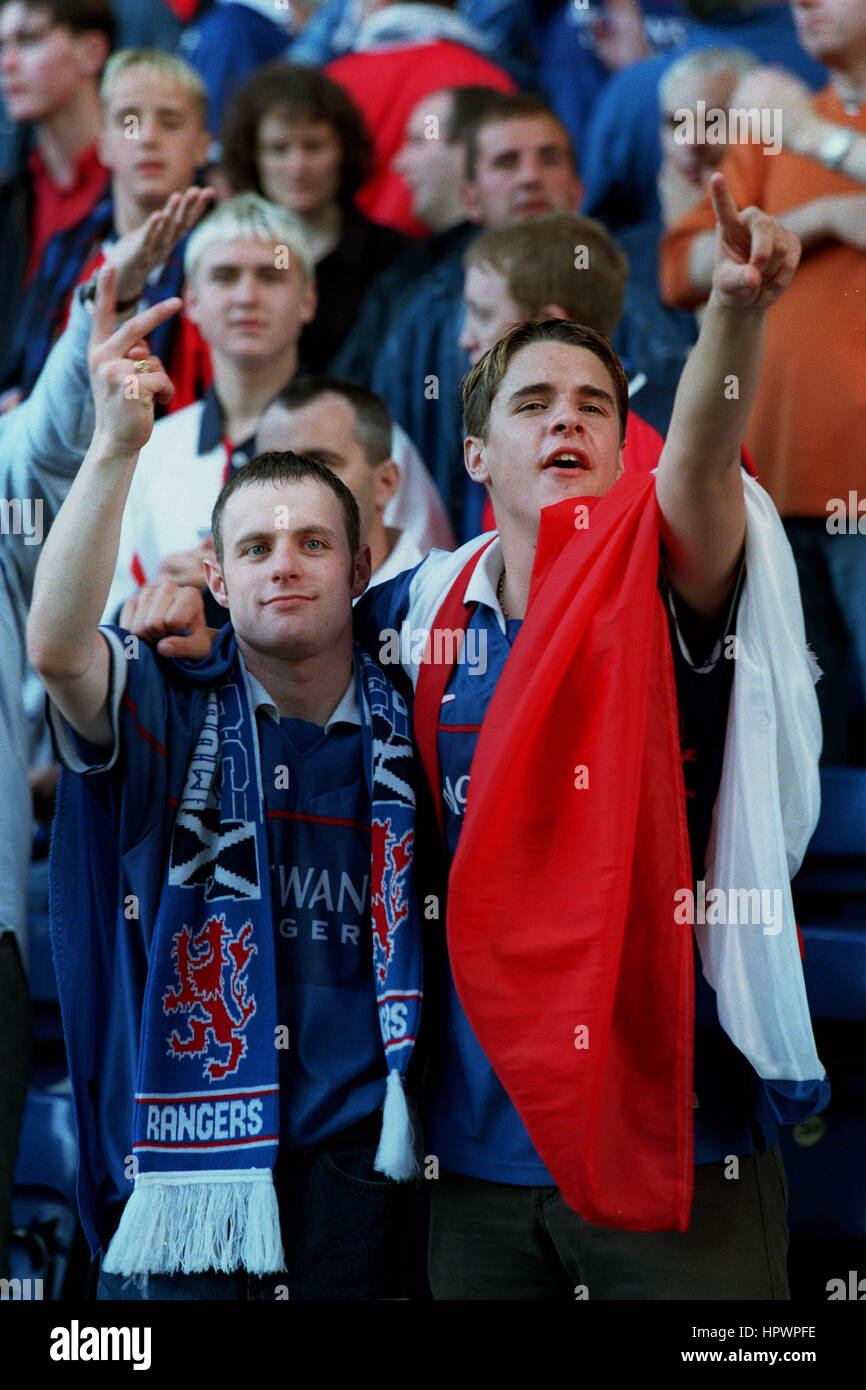 RANGERS FANS GLASGOW RANGERS FC 22 September 1998 Stock Photo - Alamy