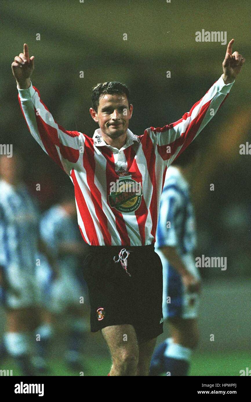ALLAN JOHNSTON CHESTER CITY V SUNDERLAND 22 September 1998 Stock Photo ...