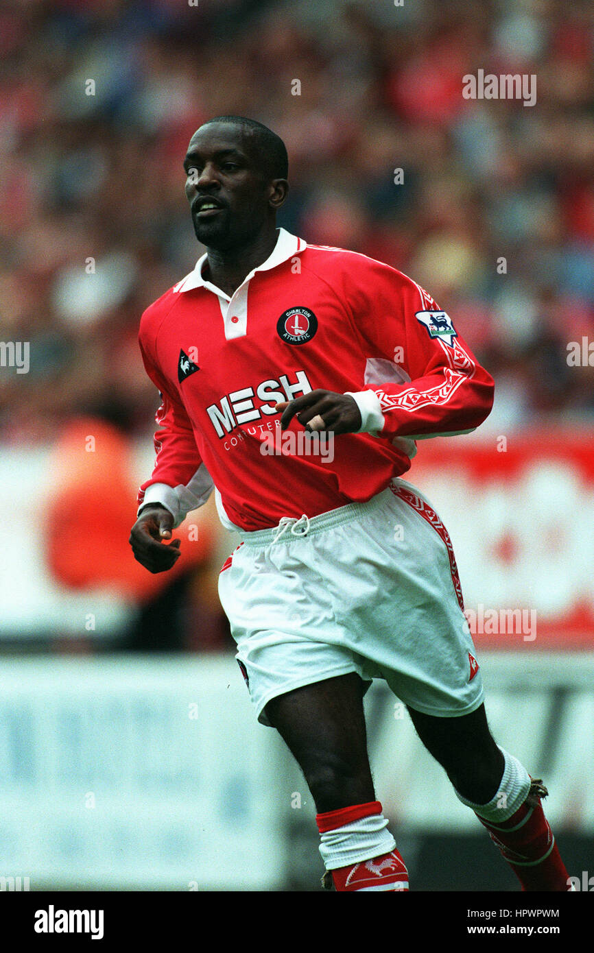 Chris powell charlton hi-res stock photography and images - Alamy