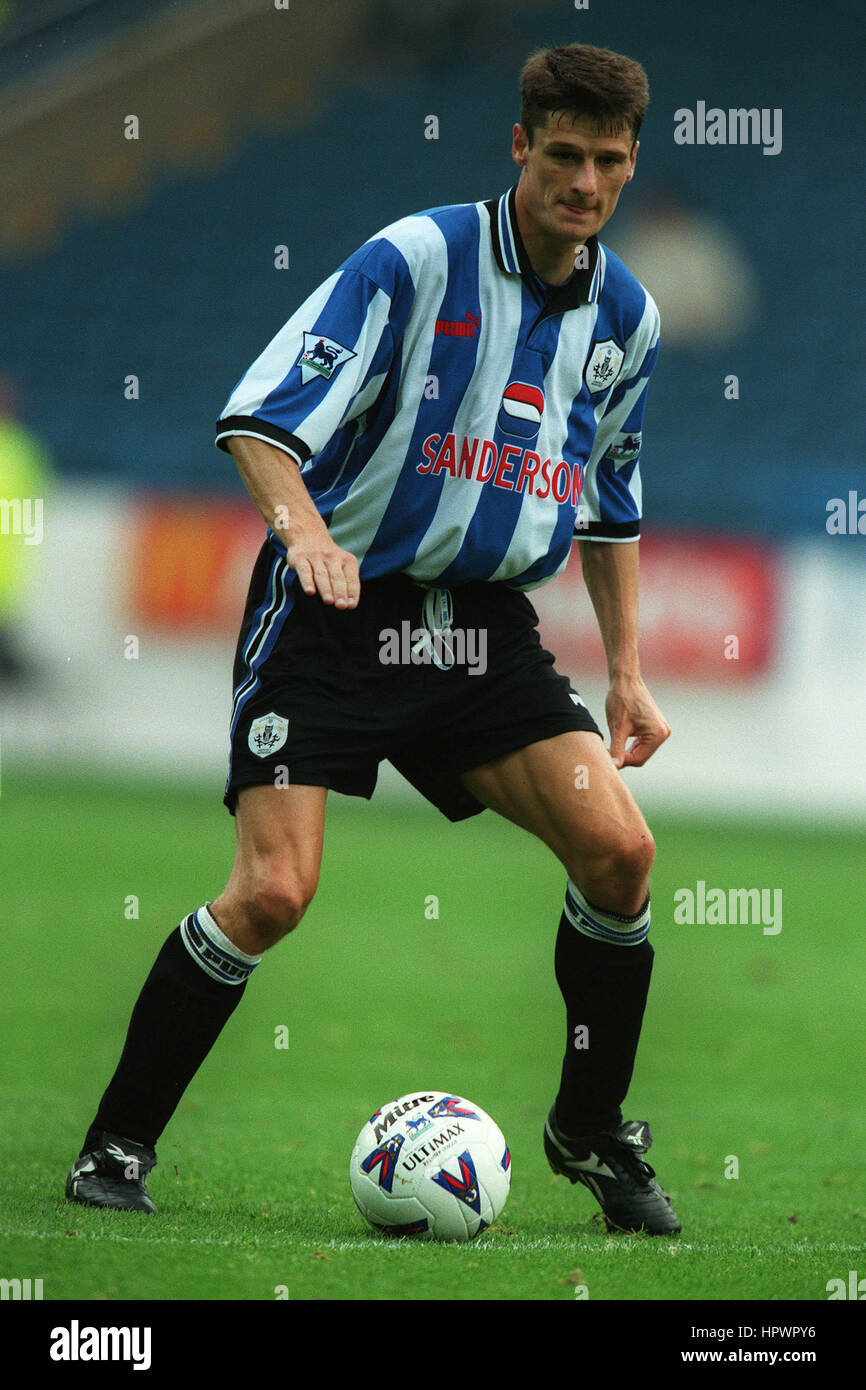 WIM JONK SHEFFIELD WEDNESDAY FC 26 September 1998 Stock Photo - Alamy