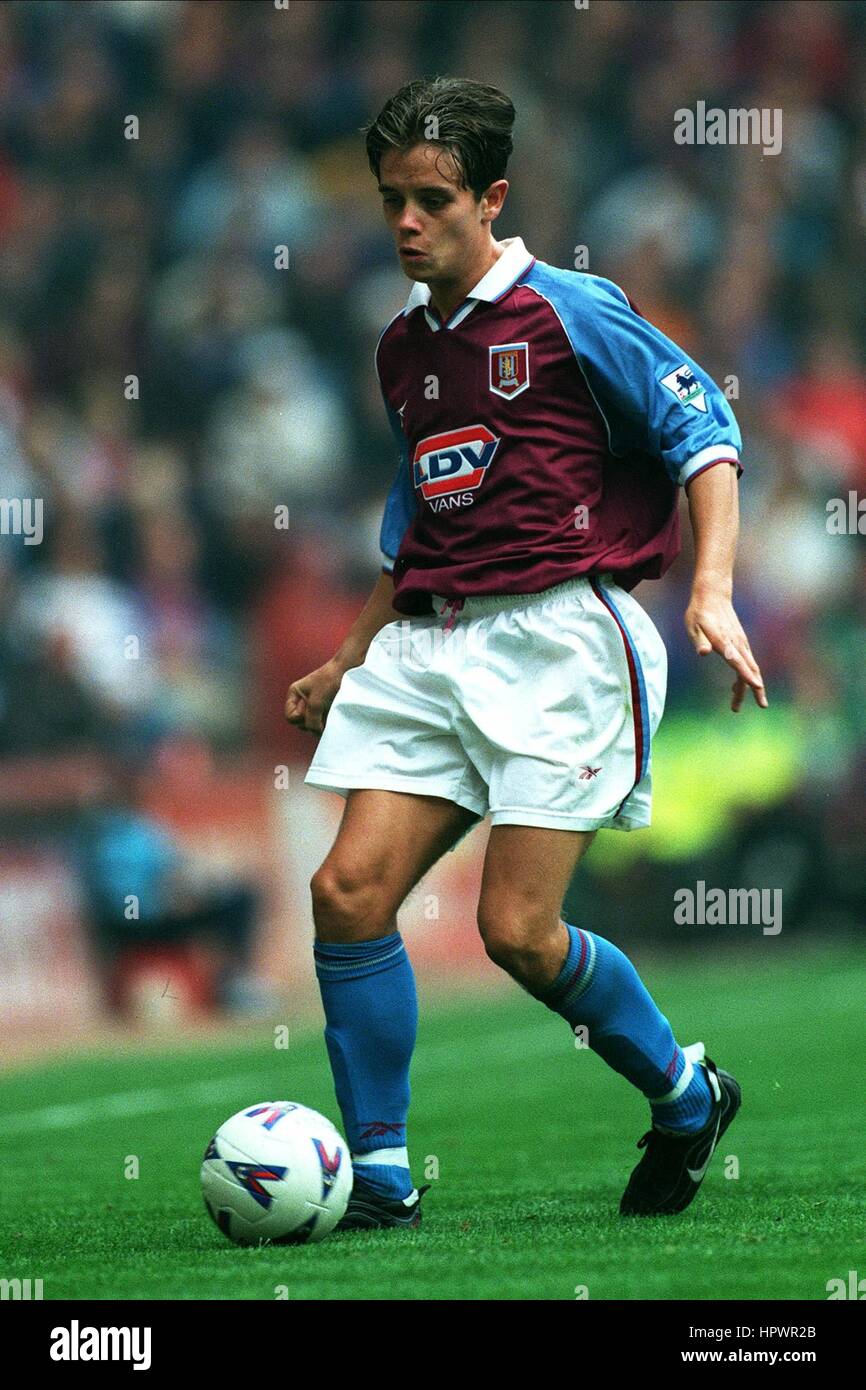 Lee hendrie 1998 hi-res stock photography and images - Alamy