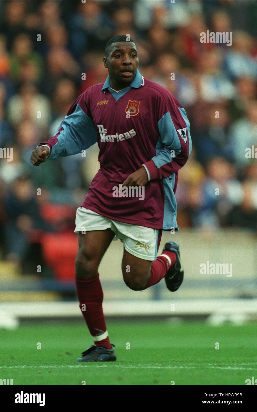 Andrew impey hi-res stock photography and images - Alamy