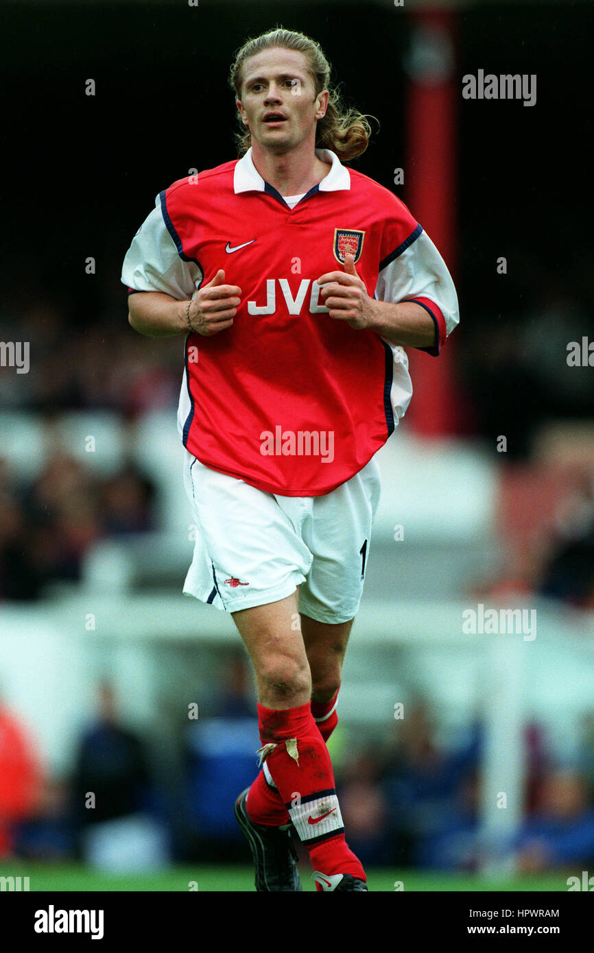 EMMANUEL PETIT ARSENAL FC 05 October 1998 Stock Photo - Alamy