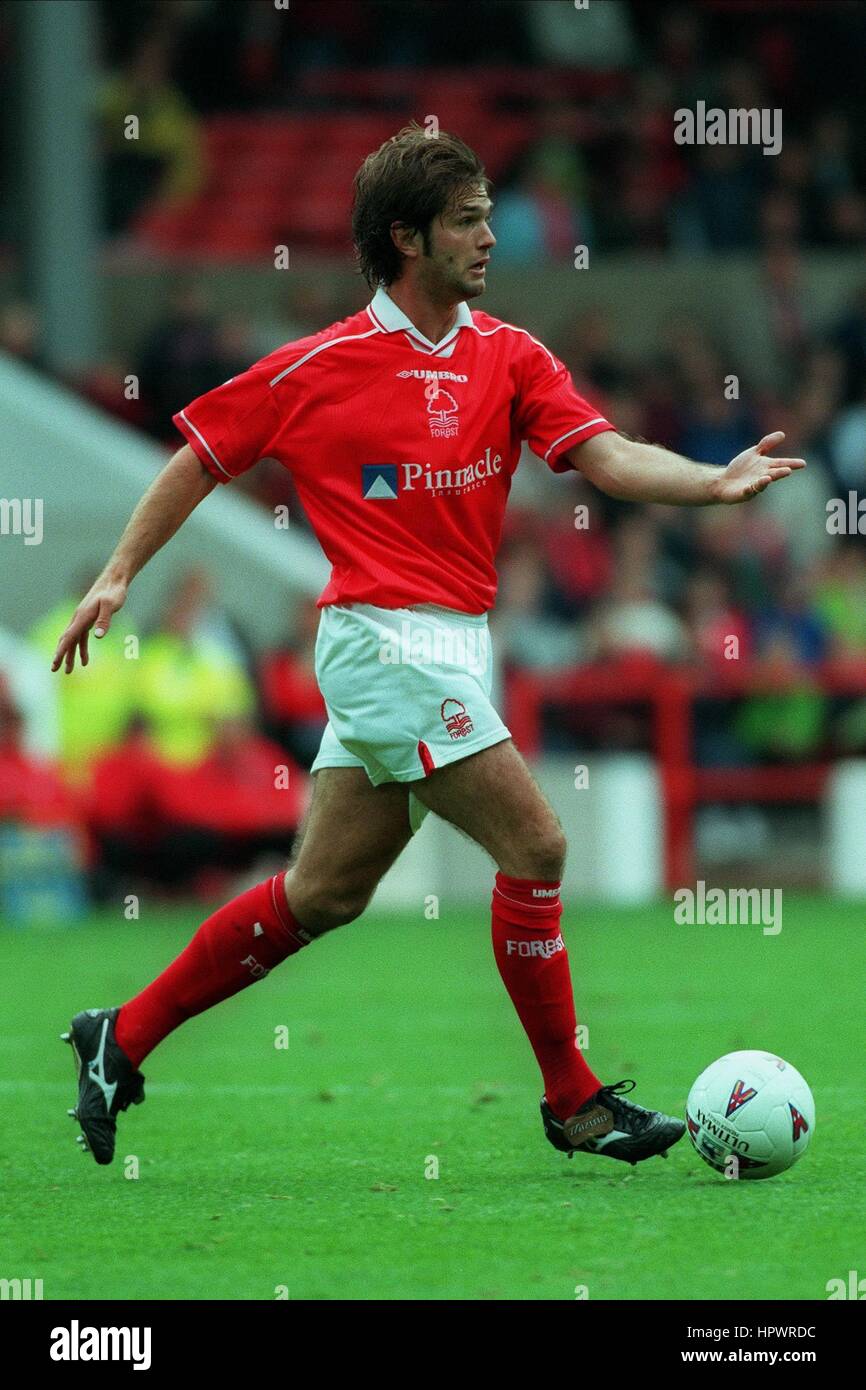 ANDY JOHNSON NOTTINGHAM FOREST FC 05 October 1998 Stock Photo - Alamy