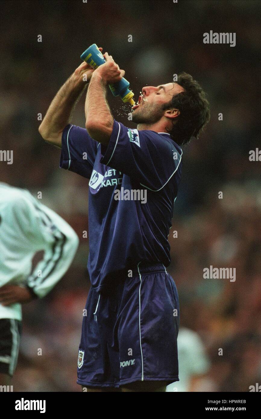 RAMON VEGA TOTTENHAM HOTSPUR FC 05 October 1998 Stock Photo - Alamy