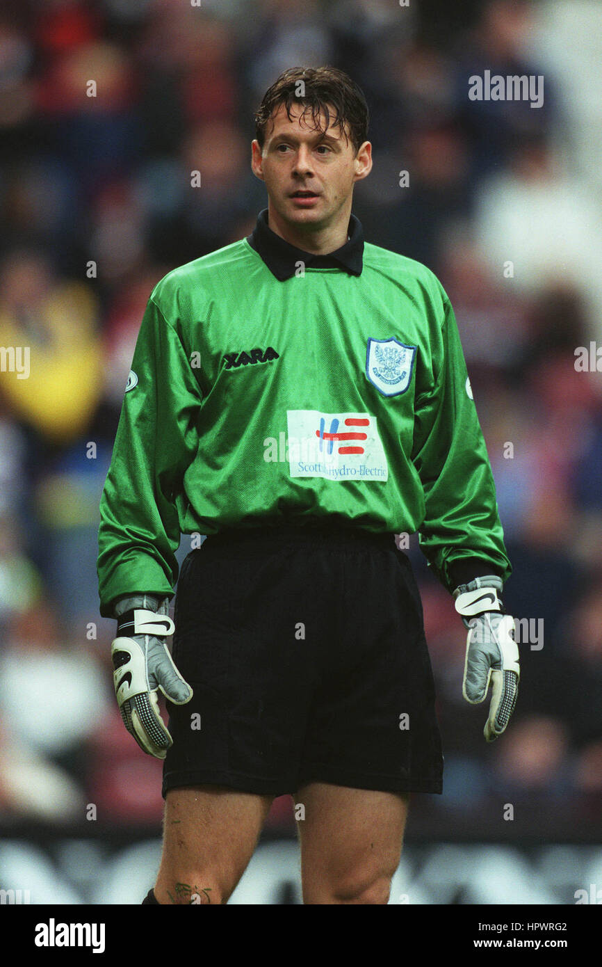 St johnstone hi-res stock photography and images - Alamy