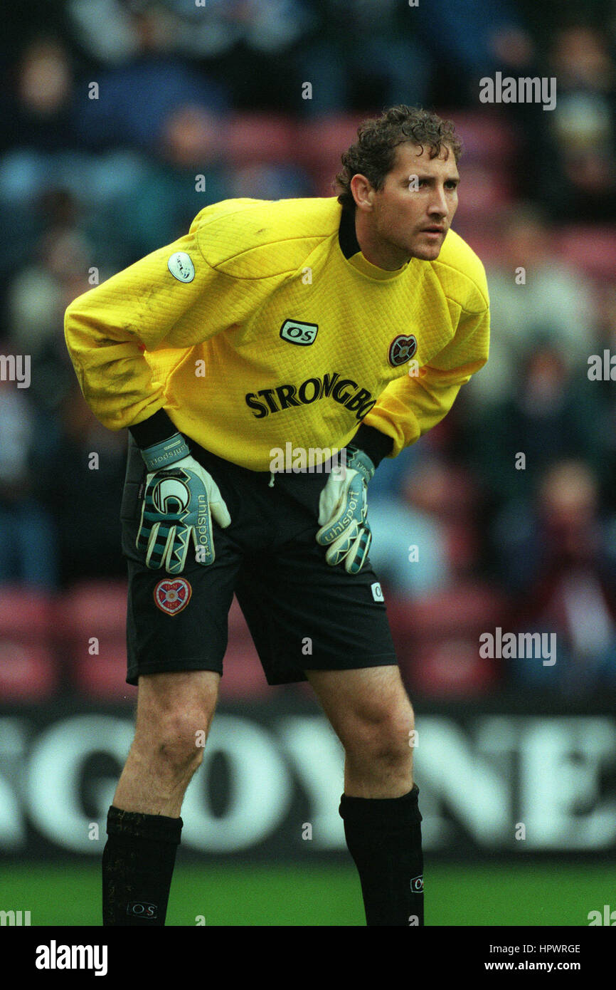 GILLES ROUSSET HEART OF MIDLOTHIAN FC 05 October 1998 Stock Photo - Alamy