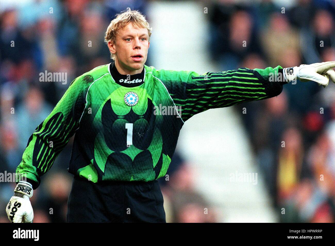 MART POOM ESTONIA & DERBY COUNTY FC 10 October 1998 Stock Photo - Alamy