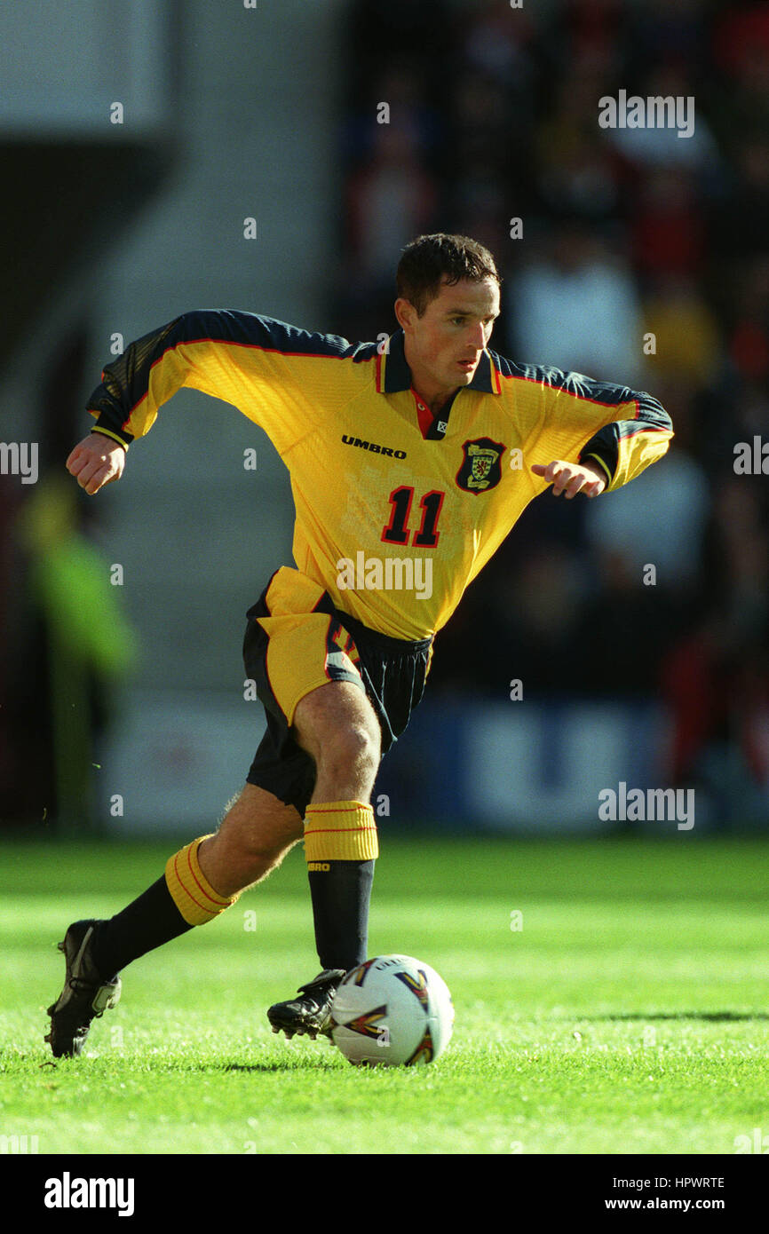 ALLAN JOHNSTON SCOTLAND & SUNDERLAND FC 10 October 1998 Stock Photo - Alamy