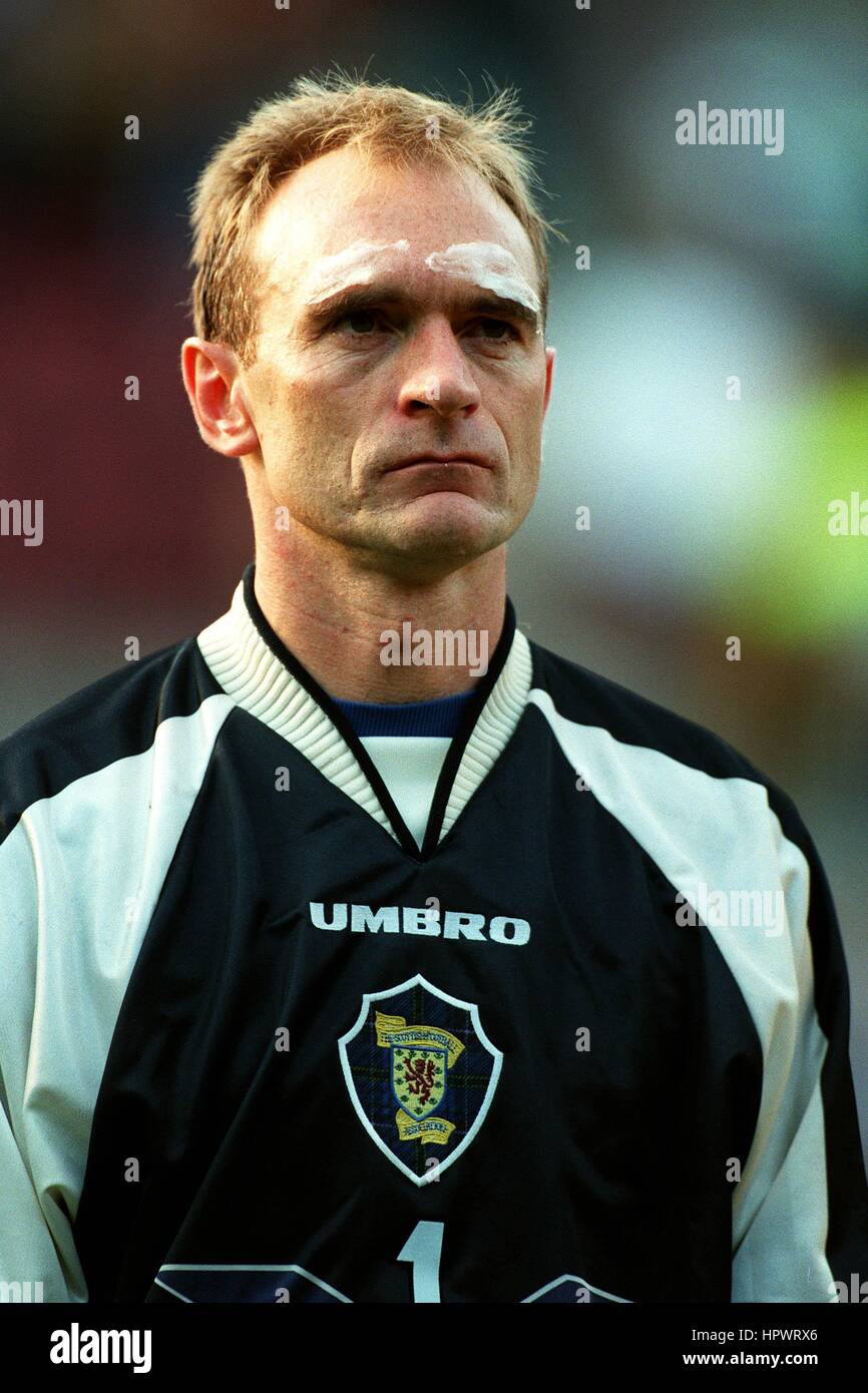 Jim leighton scotland hi-res stock photography and images - Alamy