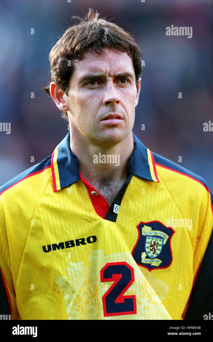 DAVID WEIR SCOTLAND & HEART OF MIDLOTHIAN 10 October 1998 Stock Photo ...