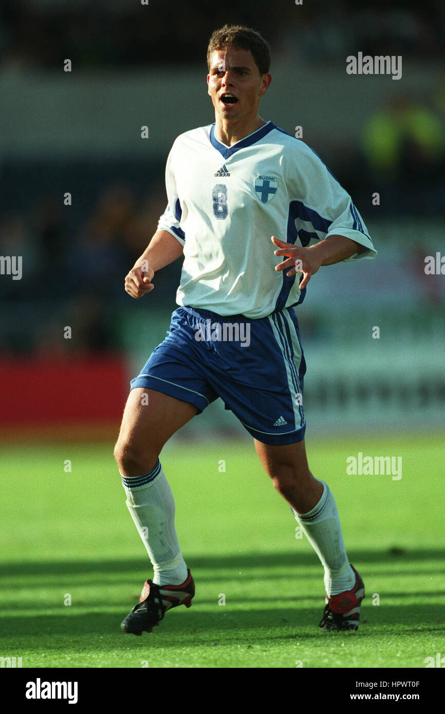 SIMO VALAKARI FINLAND 12 October 1998 Stock Photo - Alamy