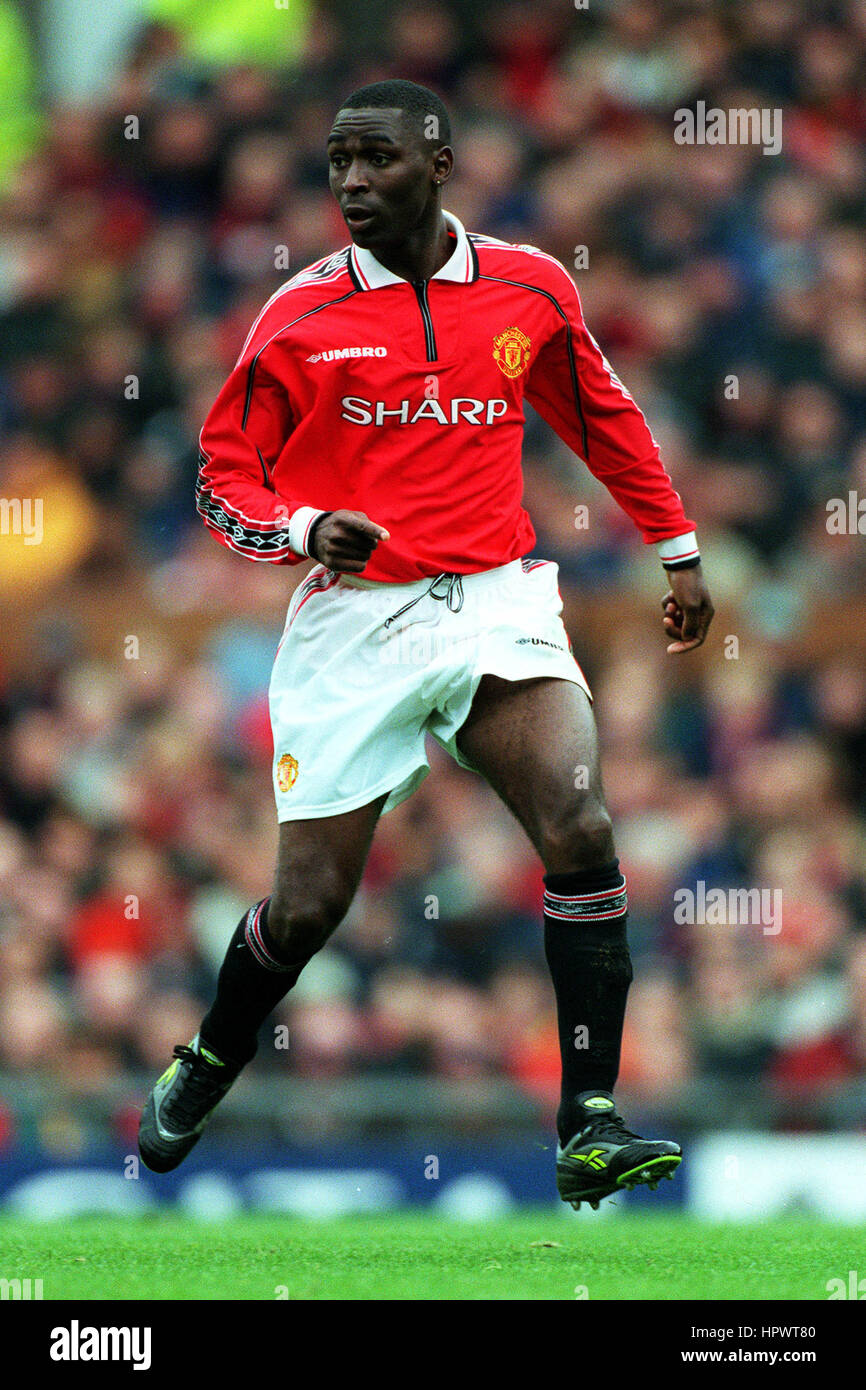 ANDY COLE MANCHESTER UNITED FC 18 October 1998 Stock Photo - Alamy