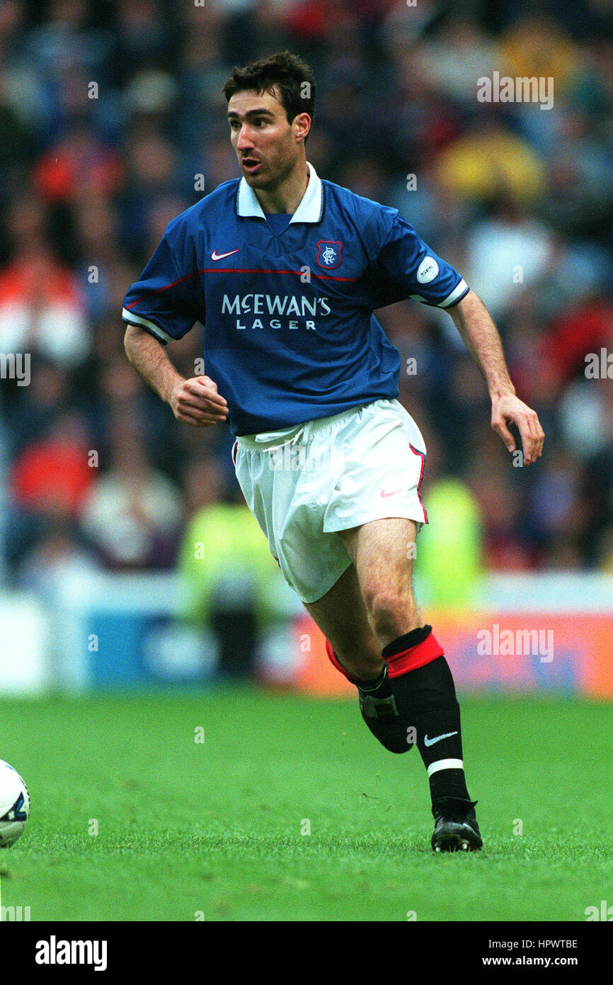 TONY VIDMAR GLASGOW RANGERS FC 18 October 1998 Stock Photo - Alamy
