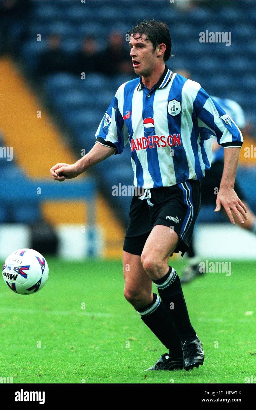 DANNY SONNER SHEFFIELD WEDNESDAY FC 24 October 1998 Stock Photo - Alamy