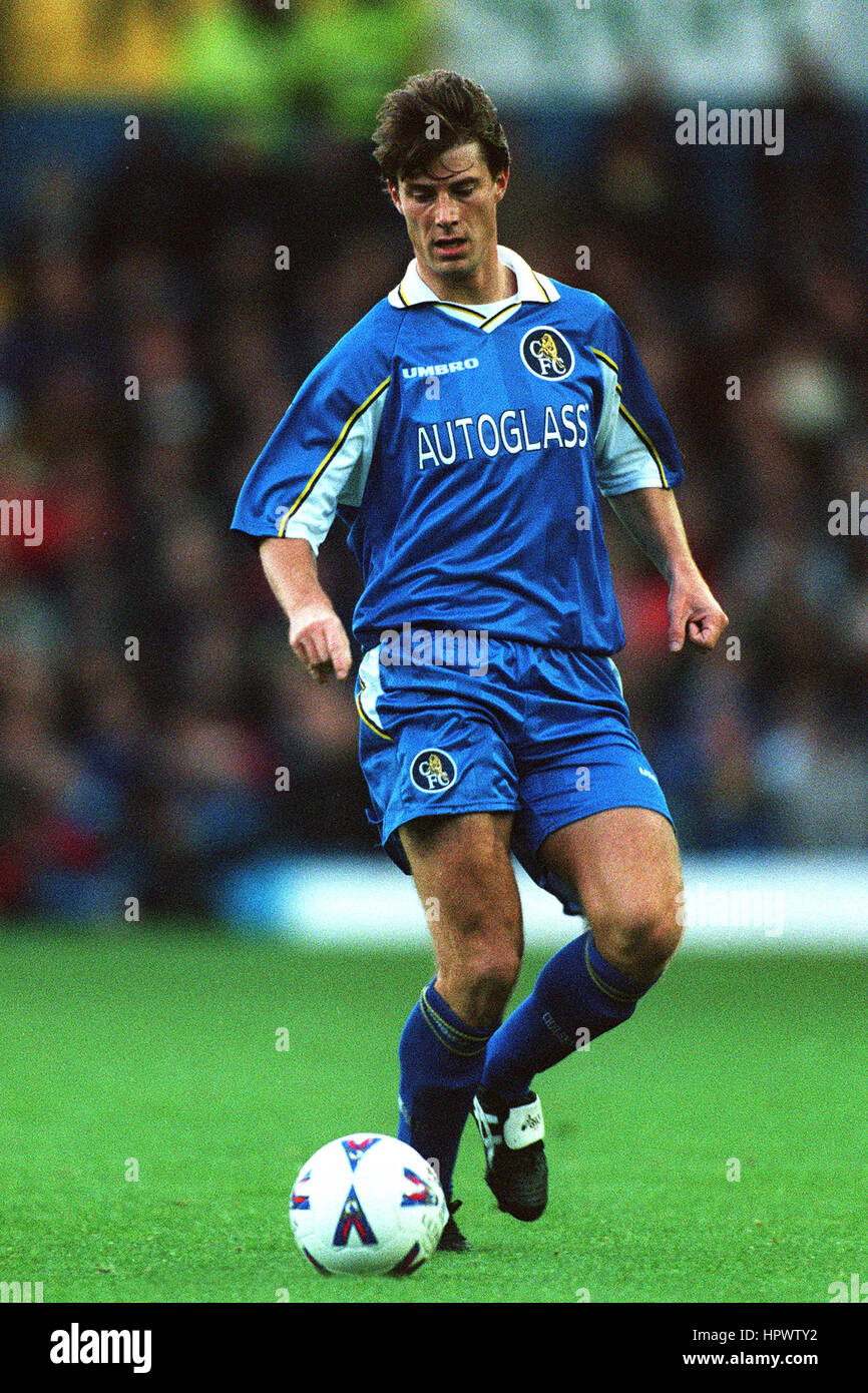BRIAN LAUDRUP CHELSEA FC 25 October 1998 Stock Photo - Alamy