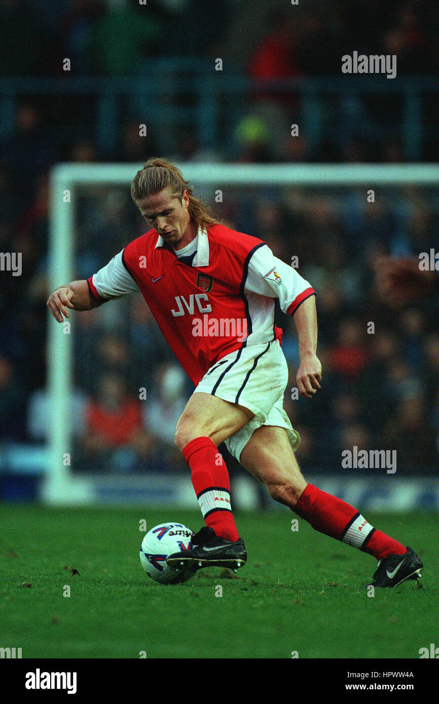 Emmanuel petit arsenal hi-res stock photography and images - Alamy