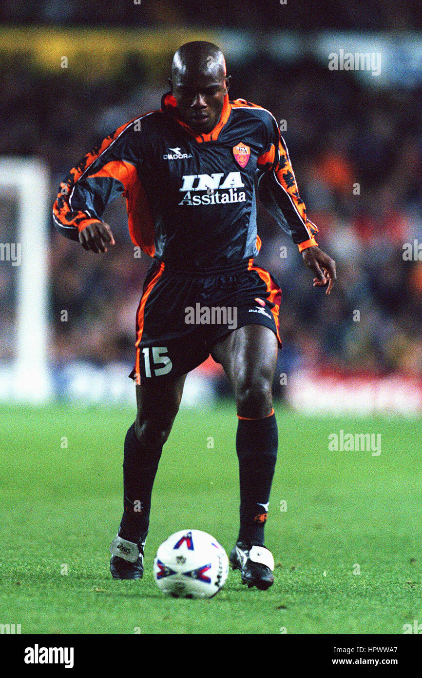 Pierre nlend wome hi-res stock photography and images - Alamy