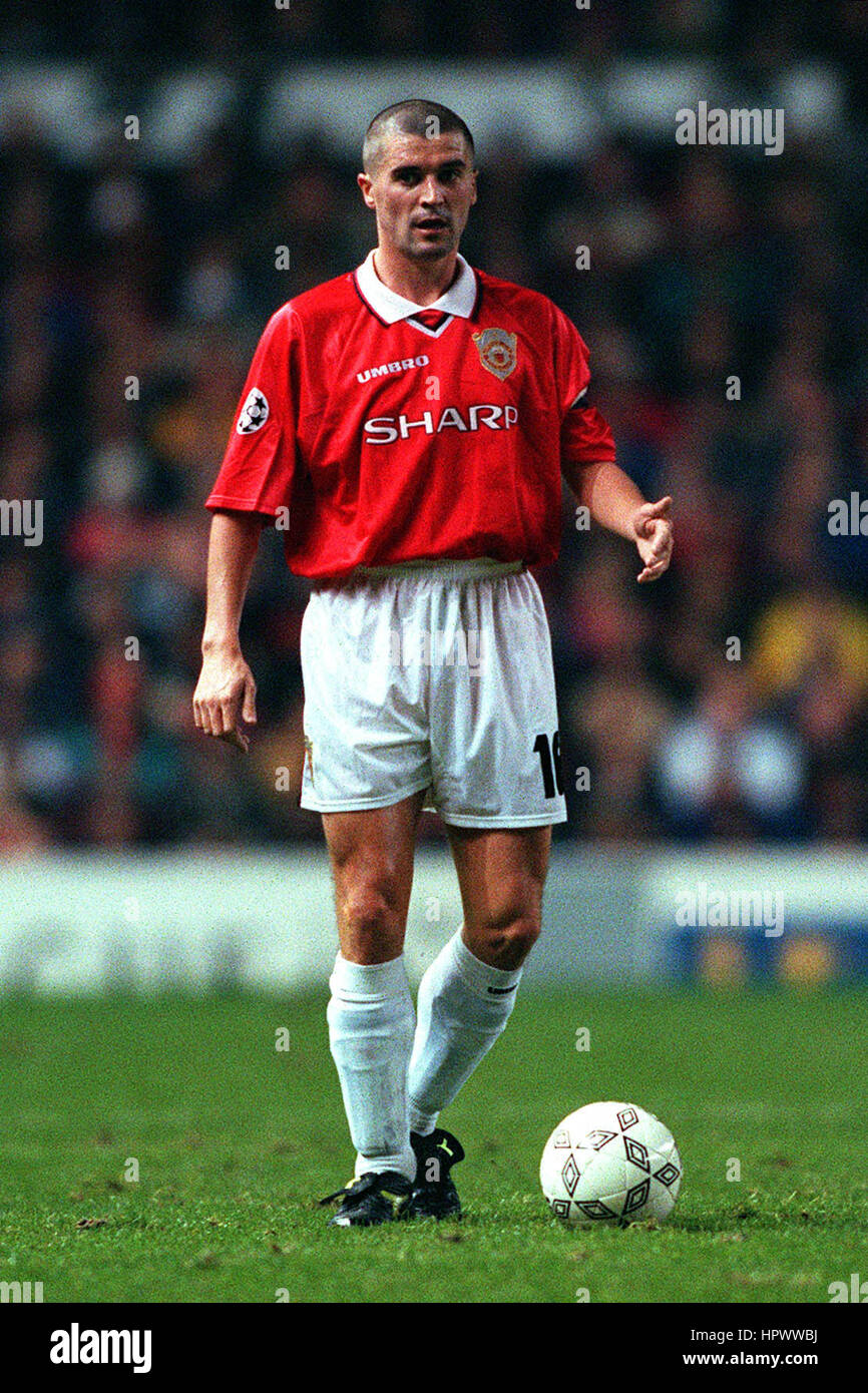 ROY KEANE MANCHESTER UNITED FC 06 November 1998 Stock Photo - Alamy